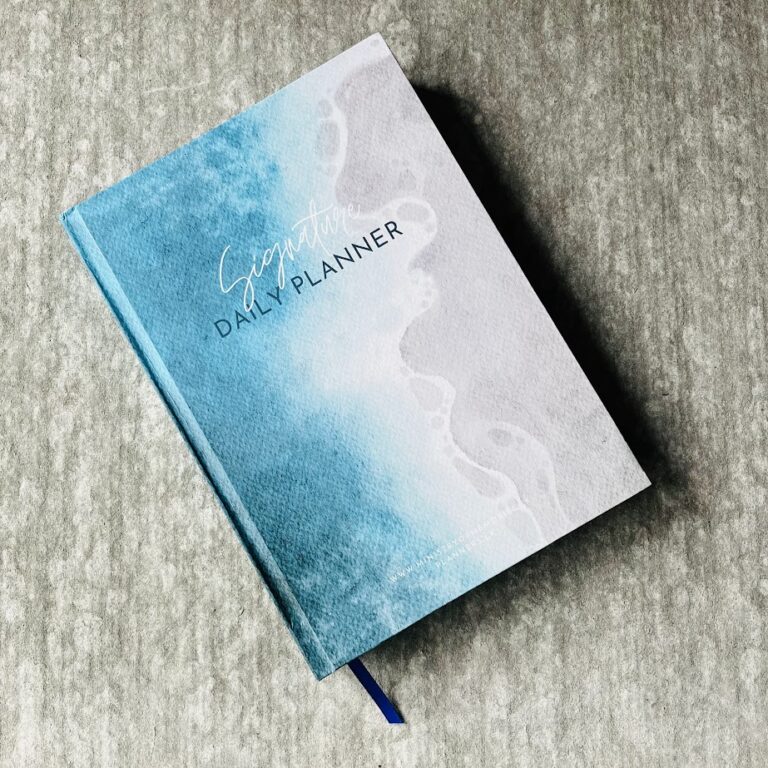 Full Year Undated – Signature Daily Planner - planners.lk